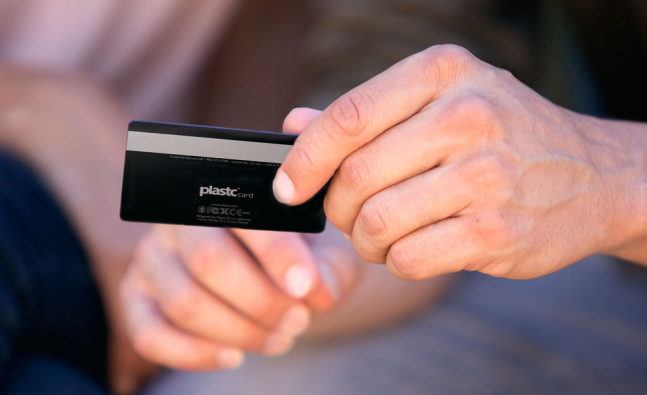 Plastc All In One Credit Card | Cool Material