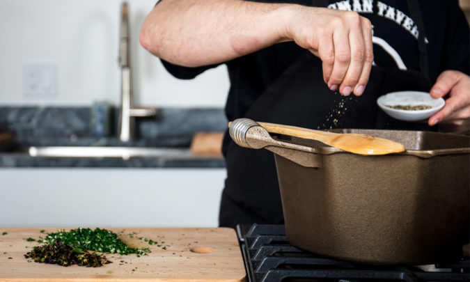 FINEX Cast Iron Dutch Oven | Cool Material