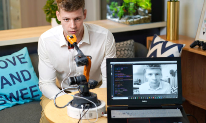 Mirobot 6-Axis Mini Industrial Robot Arm | Cool Material